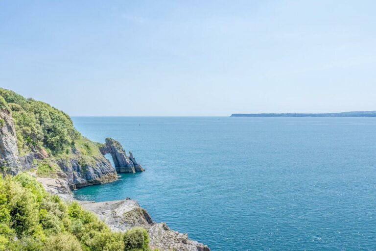 Exmouth: Red Cliffs, Sea Stacks & Coastal Walks - Explore Unesco South ...